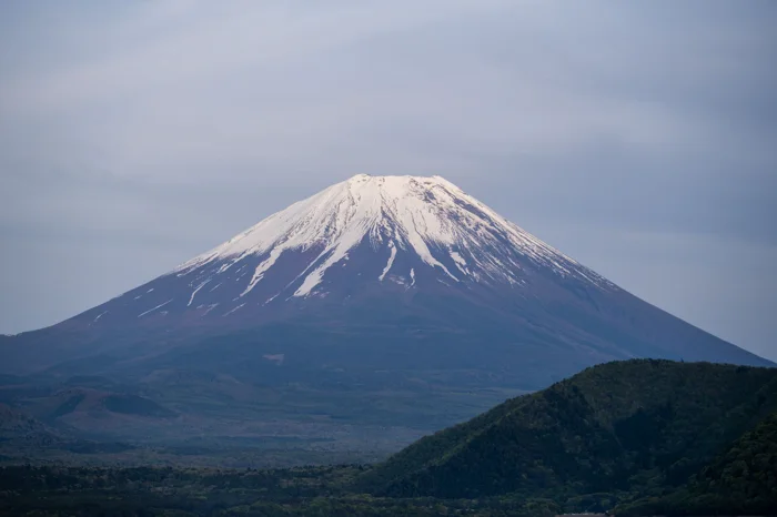 Hindari Keramaian, Ribuan Pendaki Nekat Naik Gunung Fuji di Luar Musim ...