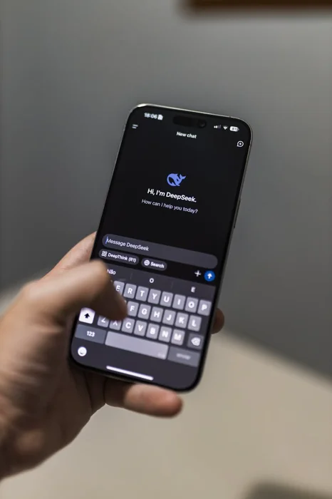 Microsoft Resmi Umumkan Project Solara, Inovasi AI Mobile Terbaru 2026 ...