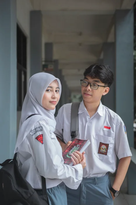 Viral Siswa SMA Diinjak-injak, Seragam Tertinggal di Lokasi Jadi Bukti ...